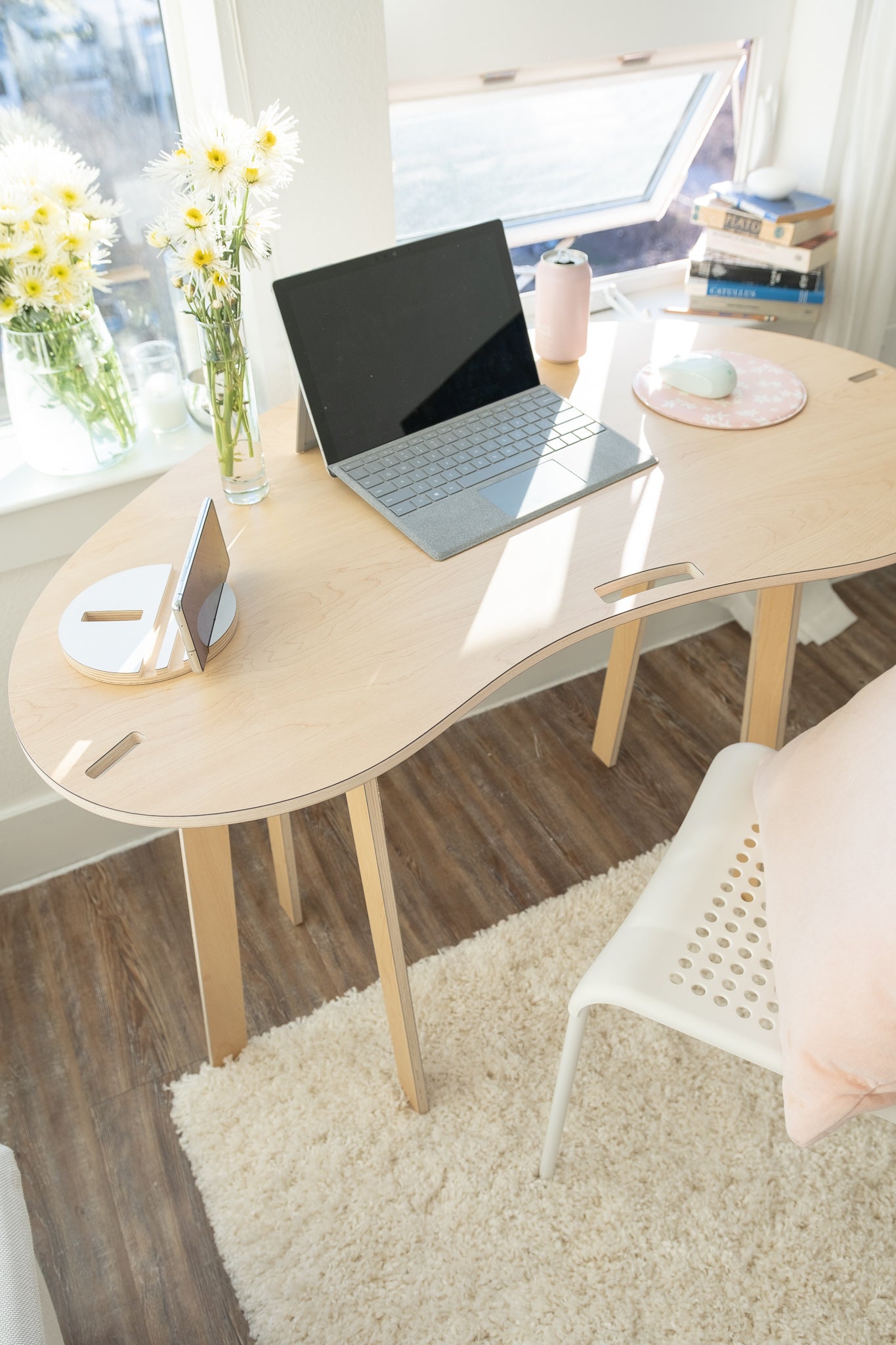 Desks | Orbit Furniture – orbit anywhere